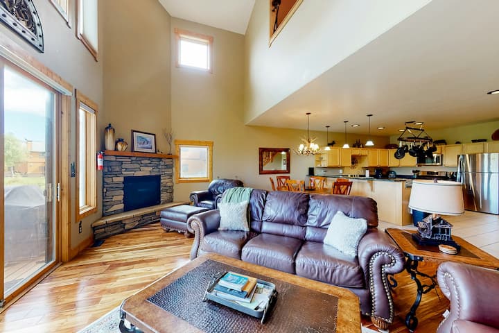 3br Townhome Near Skiing With Fireplace & W/d - South Fork, CO