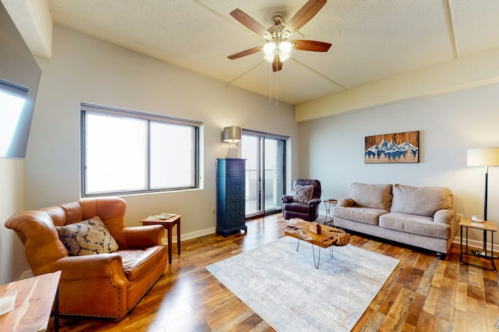 2br Mountain-view Condo With Sauna & Indoor Pool - Sugar Mountain, NC