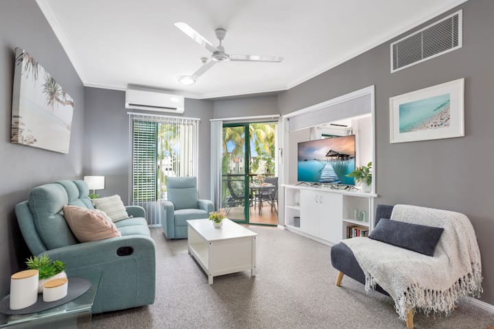 Charming Cairns Retreat, Perfect Location - Cairns Airport