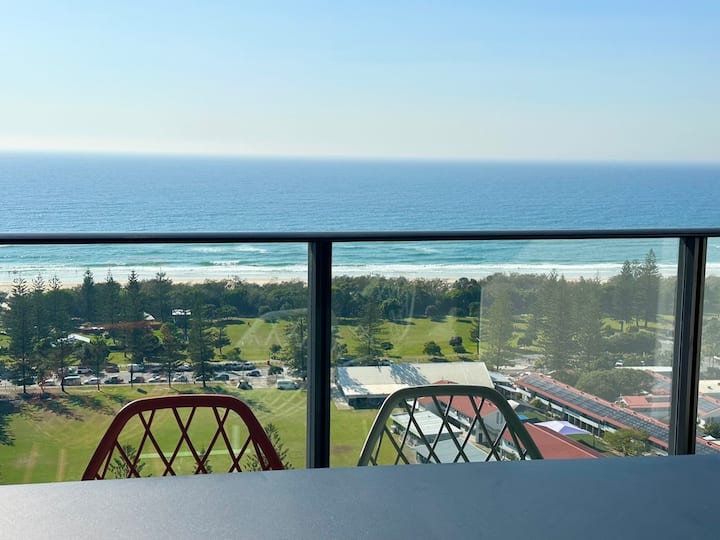 Ocean Views - 3br Sierra Grand Resort 2406 - Broadbeach
