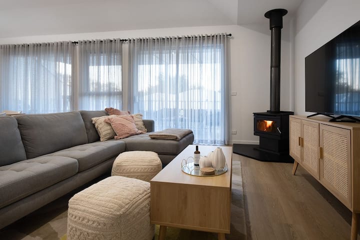 18 Albert House - Trentham