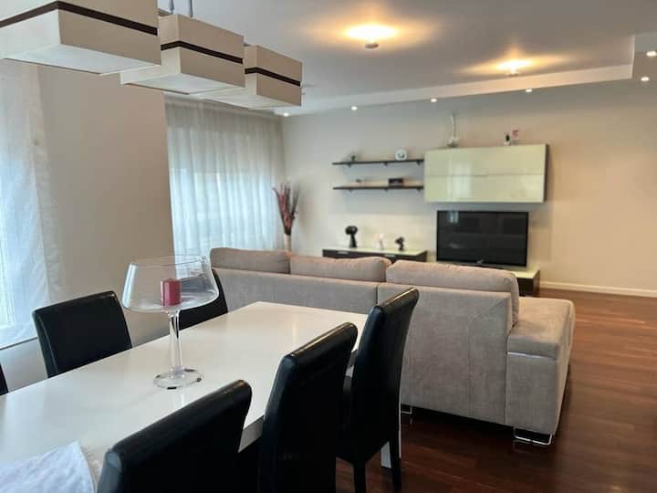 Excepcional Chalet En Perbes. - Sada