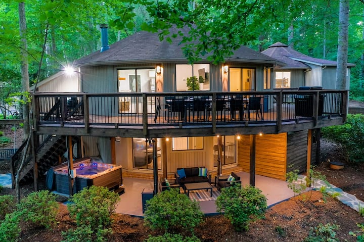 Lakefront Getaway! Dock/fire Pit/game Room/hot Tub - Denver, NC