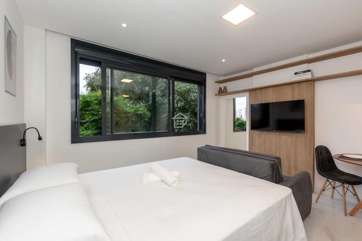 Viva Bem Em Um Studio Perfeito Em áRea Nobre - Porto Alegre