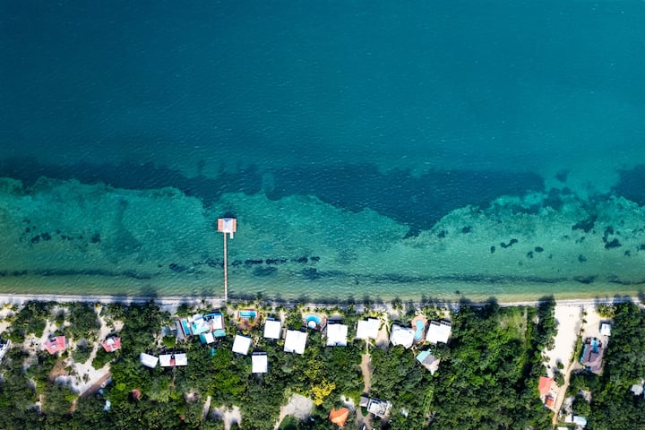 Tbs North- Beachside-10 Room Large Family Complex - Belize