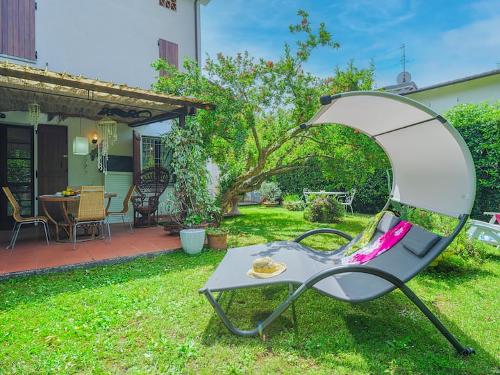 Cristina By Interhome - Marina di Pietrasanta