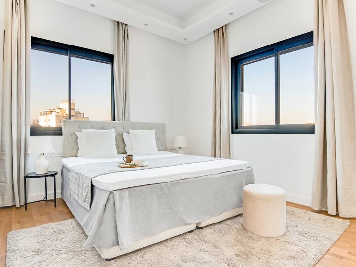 Sanders Crystal 1 - Best 3-bdr Apt W Shared Pool - Limassol