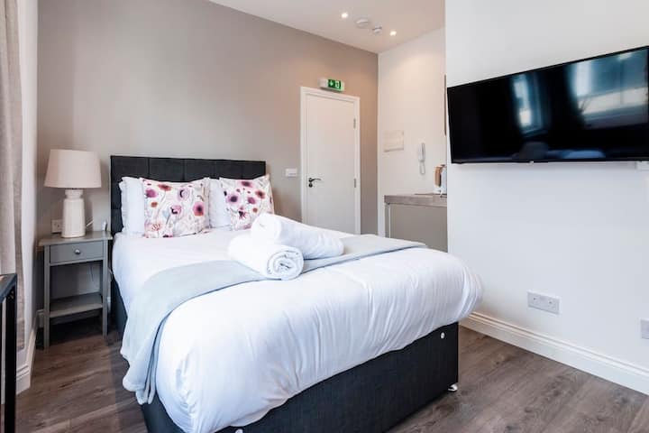 Fulham - Cozy Studio For Two! - London