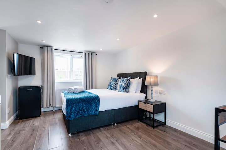 Fulham - Studio Retreat For Two! - London