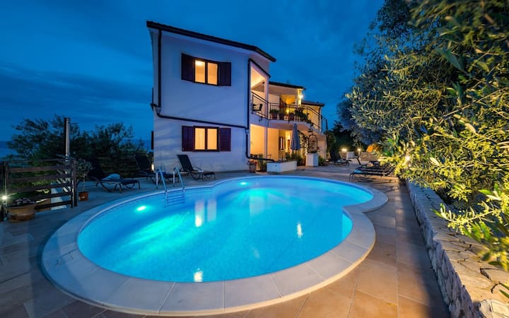Relaxing Summer Apartment - Pool, Sauna, Jacuzzi 9 - Ravni