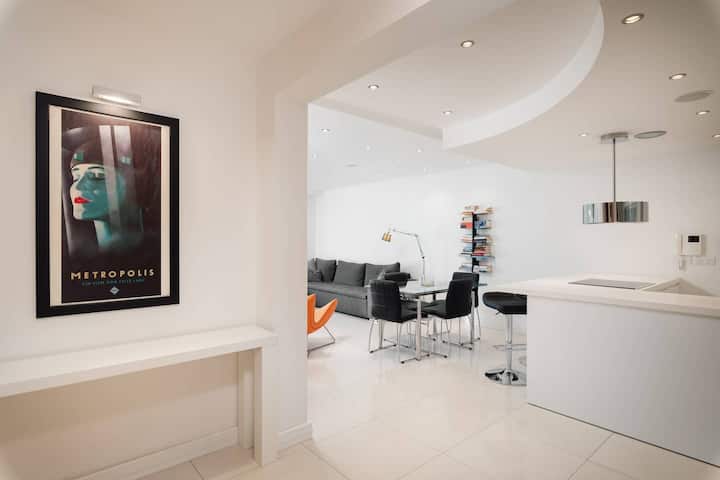 Mellieha Bay Designer Apartment By Homely - Málta