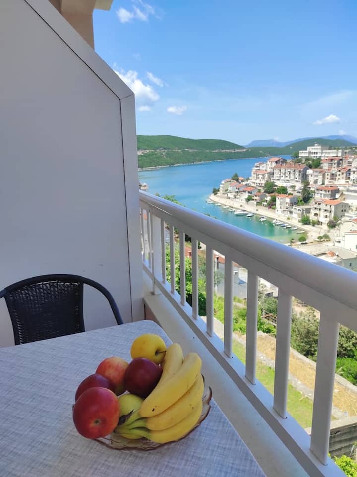 Apartments And Rooms Breeze - Apartment With Sea V - Mali Ston