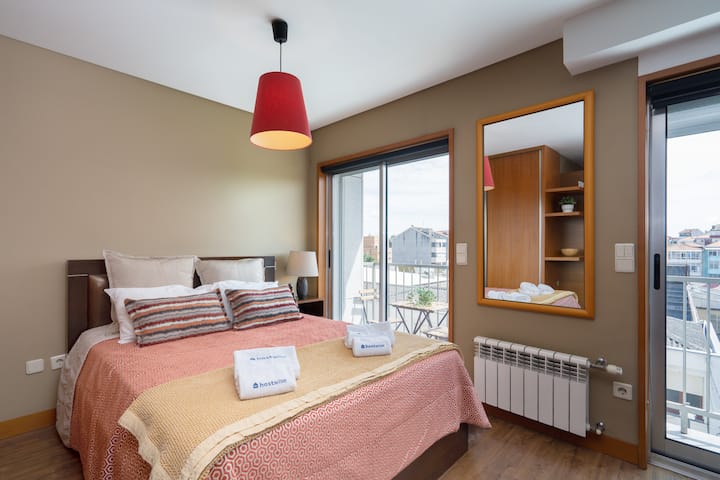Hostwise - Bright Fresh Flat W/ Garage | Marquês - Maia