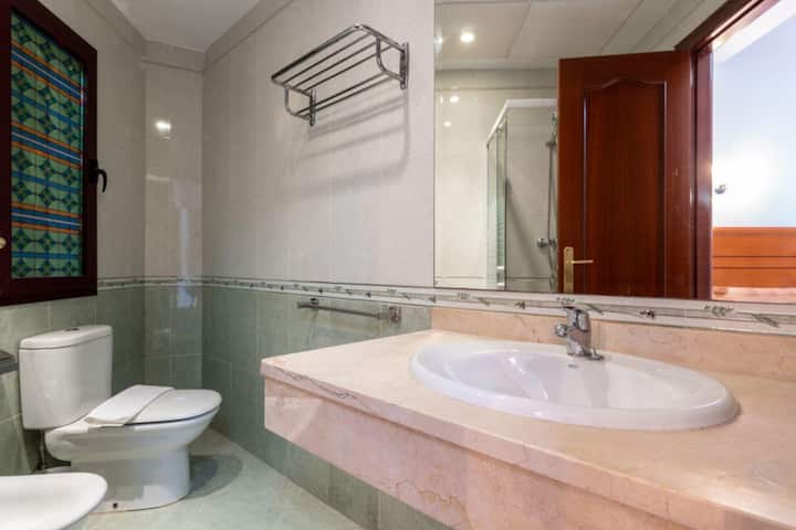 Ct 240 - Beachfront Apartment -Don Juan Manilva - Manilva