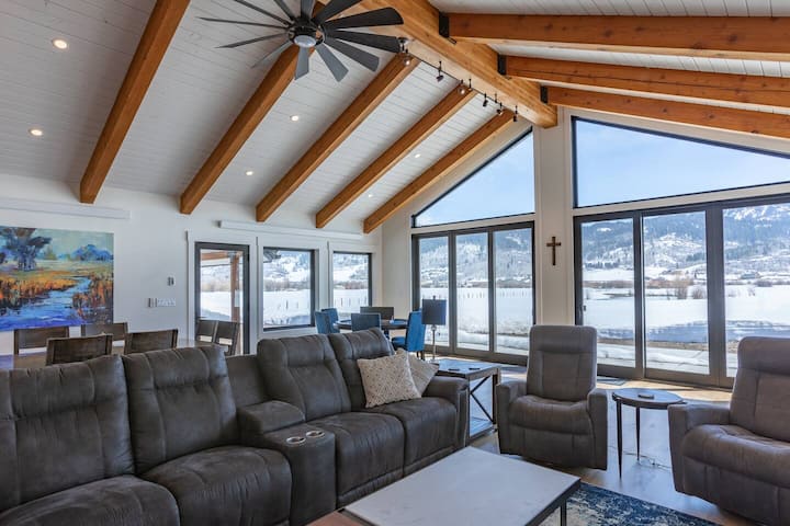 View-topia ⁓Amazing Veiws⁓on 35 Acre & Salt River - Wyoming