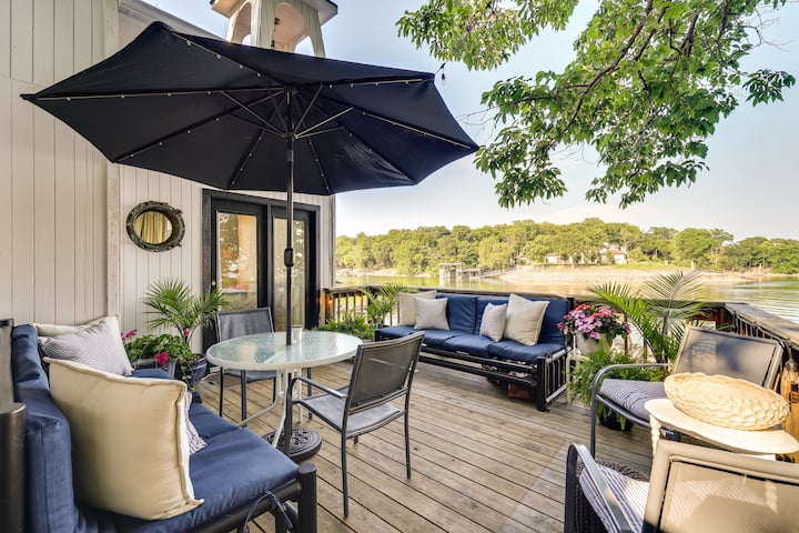Lakefront South Grand Lake Vacation Rental W/ Dock - Disney, OK