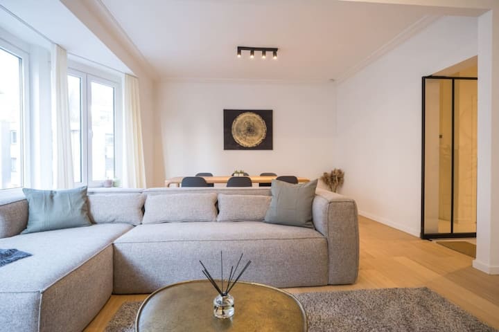 Luxury 3 Rooms Apartment + Free Parking - オーストエンデ
