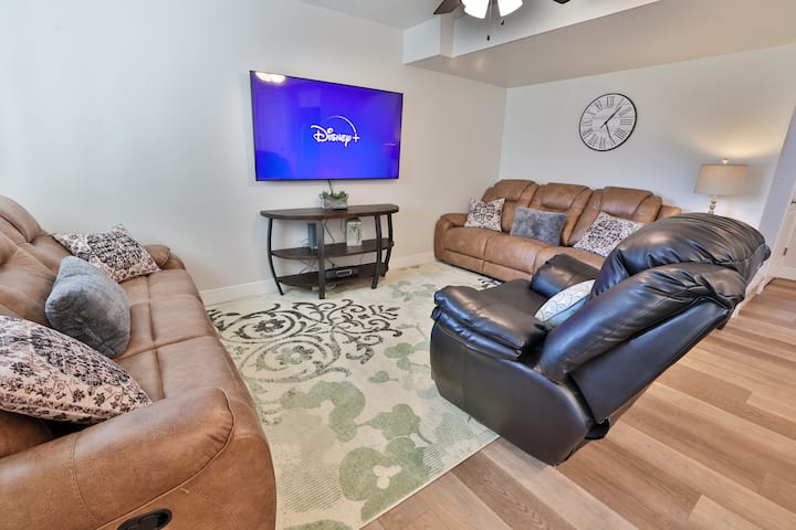 232 - Bear Lake Escapes! Brand New & Beautiful! - Garden City, UT