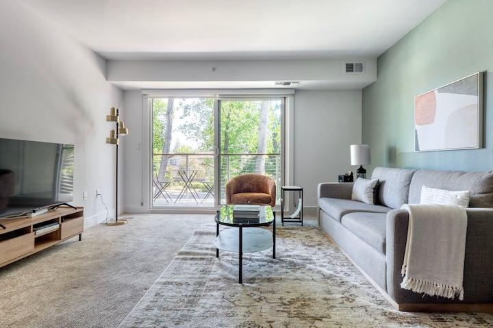 Blueground | Menlo Park, Gym & Pool, Nr Shops - Palo Alto, CA