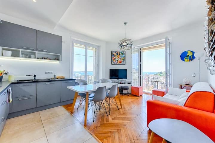 Le Sinatra Splendide Vue Mer Panoramique Et Balcon - Cannes