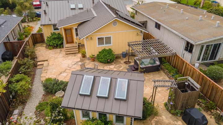 Butterfly Beach House - Santa Cruz, CA