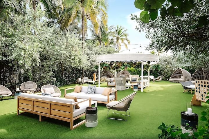 Seaside Gem! 4 Modern Units, Beach, Swimming Pool! - Miami Beach