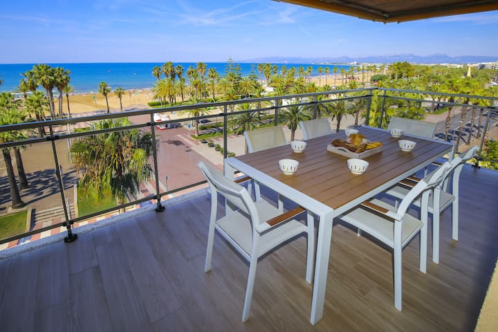 Tous 3 Apartment - Only Families - Salou