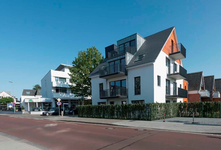 (Str92) Ferienwohnung "Gartenresidenz Strandstraße - Timmendorfer Strand