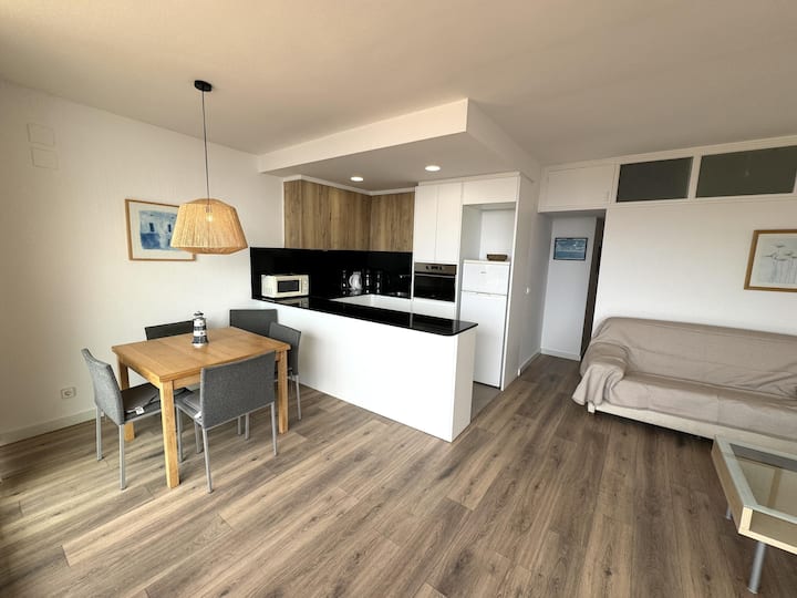 Appartement Avec Jolies Vues Sur La Mer Et Piscine - Begur