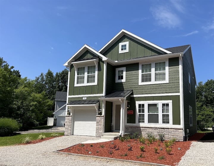 Harbor Pointe - Modern, Close To Lake Michigan! - South Haven, MI