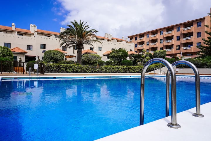 Bright House With Working Space - El Médano