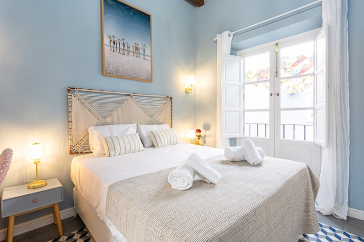 6. Casa De Alma. Stay In A Historic House. - Malaga