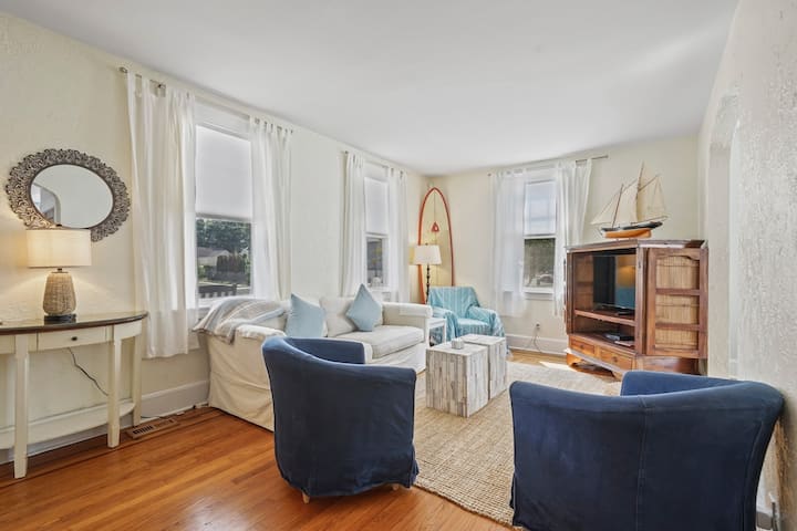 Sunny & Serene 3-bedroom Beach Retreat In Belmar - Belmar, NJ