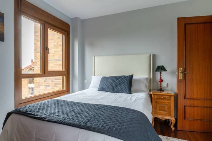 Infantes · By Wehomes · Sardinero Beach/parking - Santander