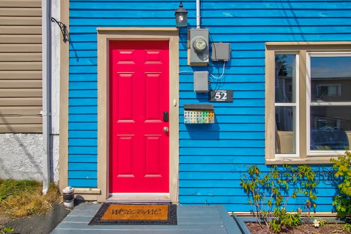 Victoria Hilltop Jelly Bean House, 3 Bed, Lrg Yard - 세인트 존스