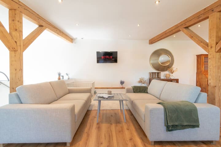 Green Hideaway – Modernes Scheunen-loft - Monreal