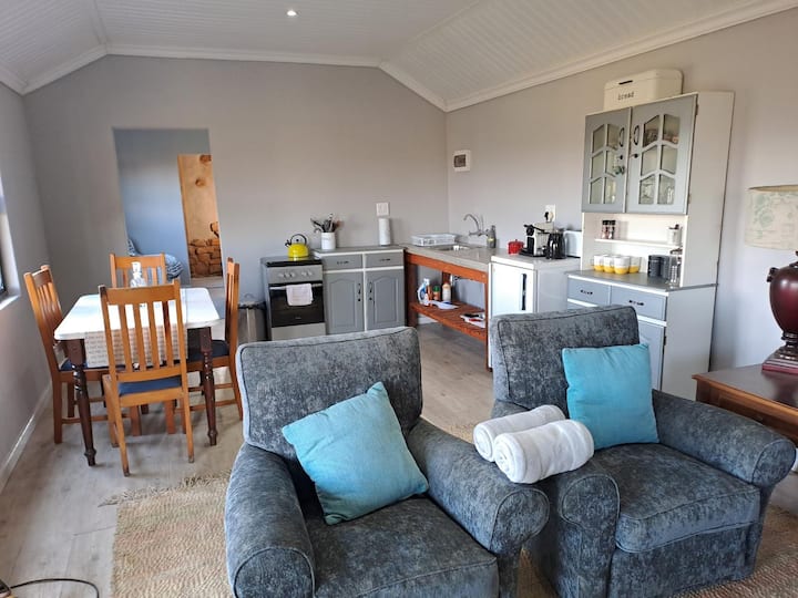 Trotters Cottage - Howick