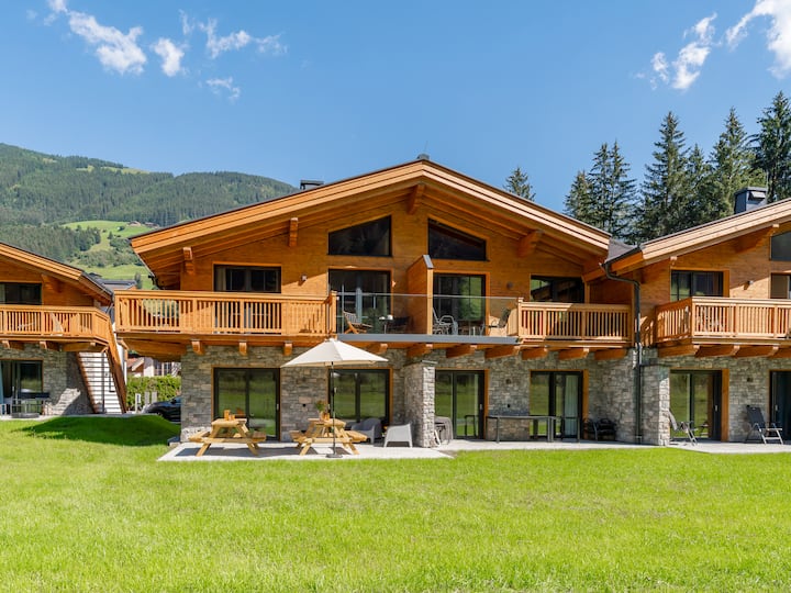 Chalet Au Bord D'un Ruisseau Bruyant - Krimml