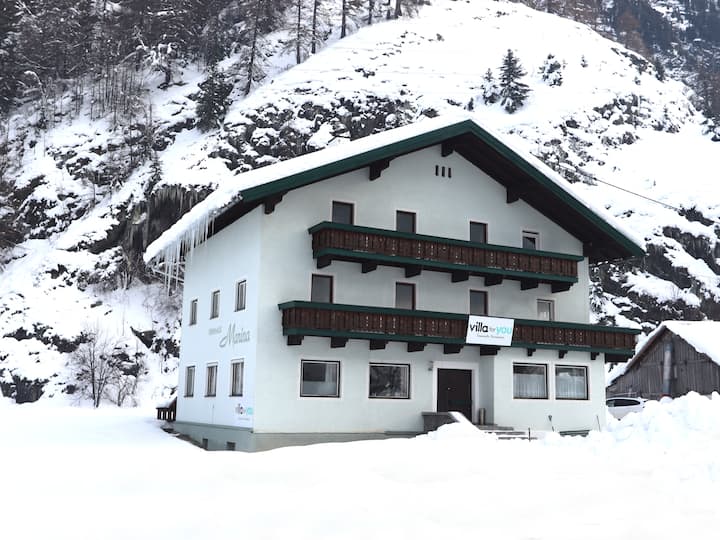 Maison De Groupe Indépendante Avec Local à Skis - Sölden