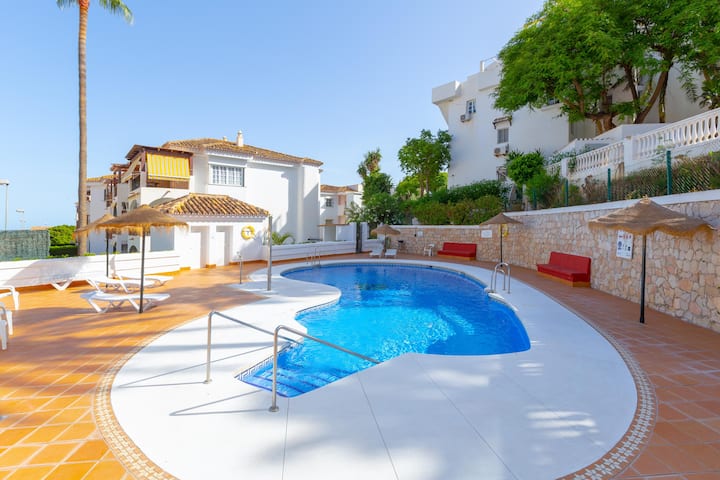 Cute Apartment Oceanfront - Benalmádena