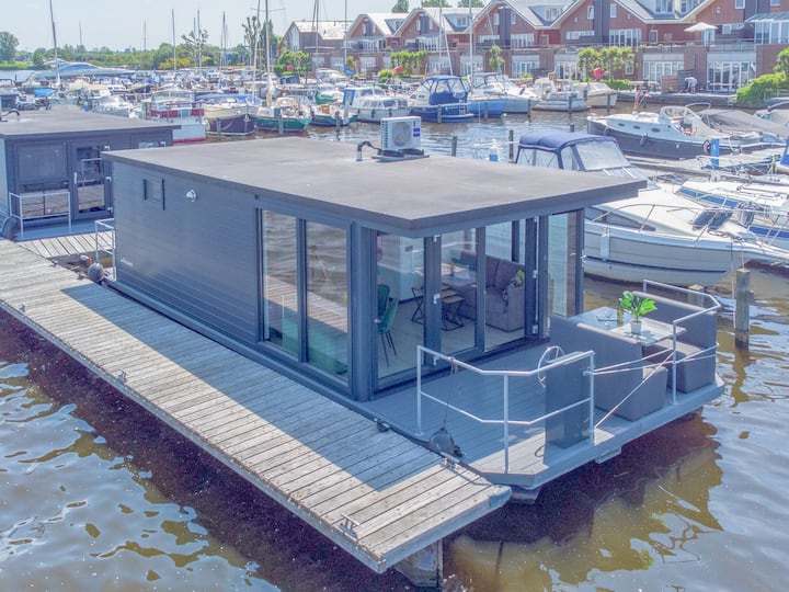 Bateau Avec Vue Sur Le Lac Et Climatisation - Beverwijk
