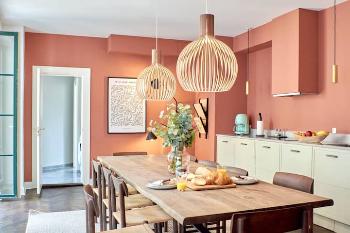 Spacious 4br Apartment W/balcony In Central Cph - Kopenhagen