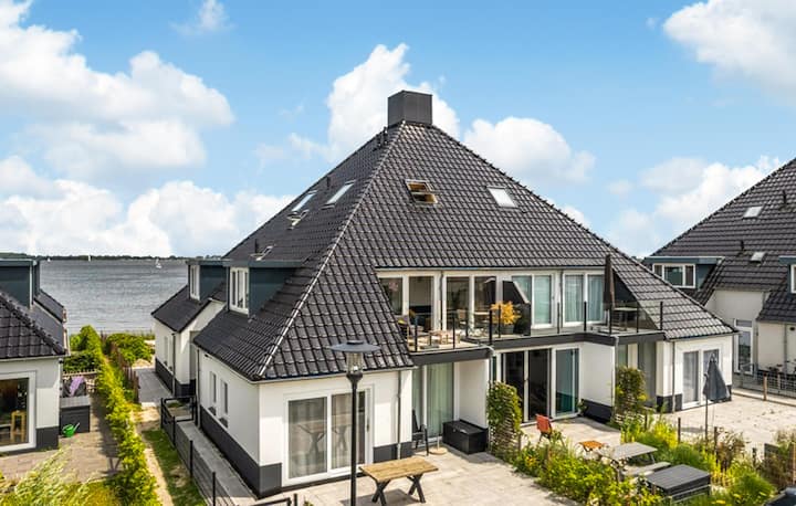 Cozy Apartment In Offingawier - Sneek