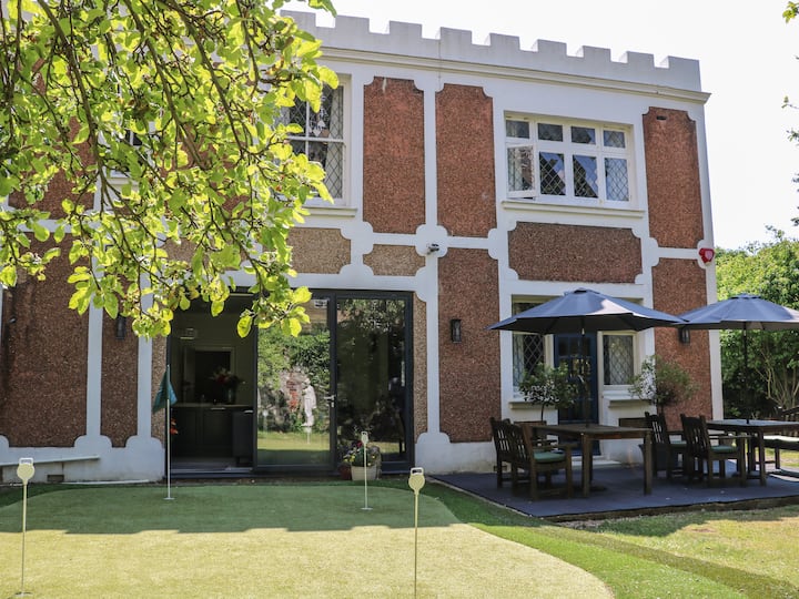 The Hideaway - Brighton