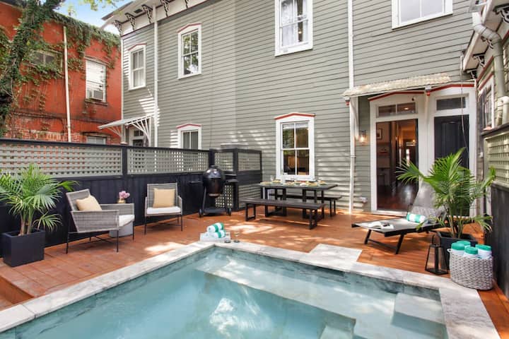 Charming Victorian Home | Cocktail Pool - Savannah, GA