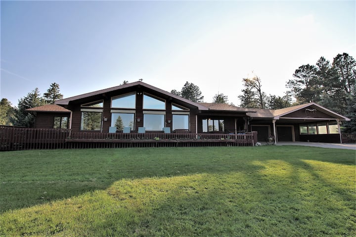 Ox Yoke Home - Sturgis, SD