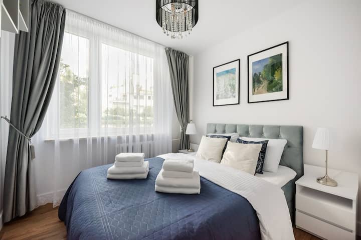 Wasilkowskiego Luxury Apartment - Warsaw