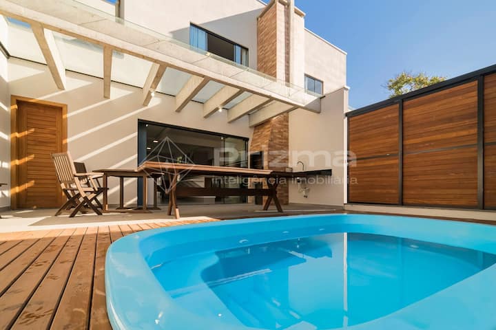 Excelente Duplex Geminado Na Praia De Mariscal. - Bombinhas