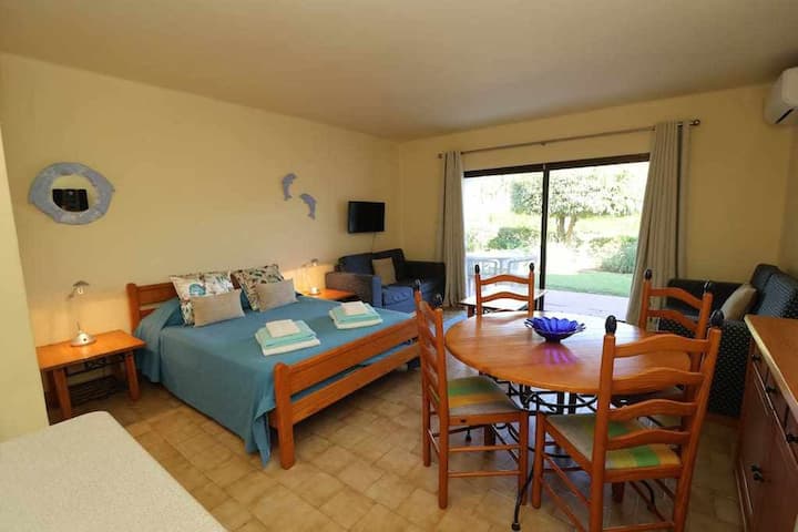 Studio Apartment With Swimming Pool At São Rafael - Albufeira