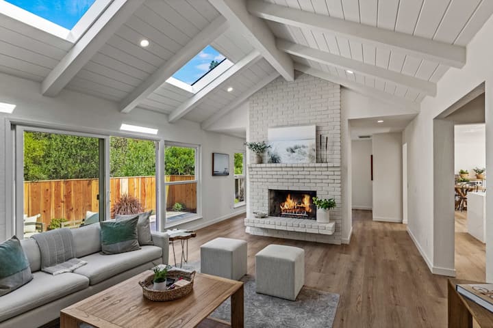 Pebble Beach's "Pebble Breeze" - Pacific Grove, CA